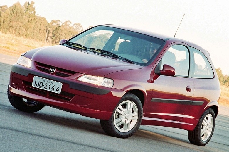 Relembre os carros que marcaram a vida do brasileiro - Fotos - R7 Carros