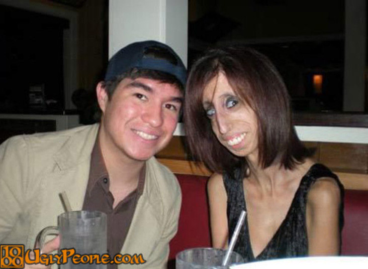 Site elege os casais mais feios que existem - Fotos - R7 Hora 7