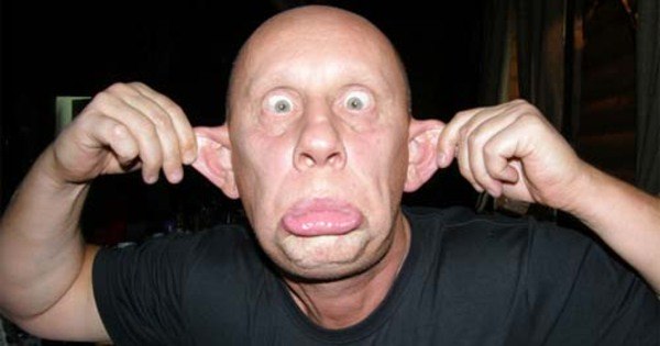 Site bizarro elege os homens mais feios do mundo! - Fotos - R7 Hora 7