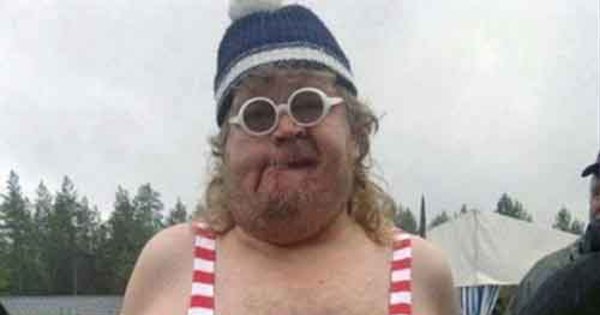 Site bizarro elege os homens mais feios do mundo! - Fotos - R7 Hora 7