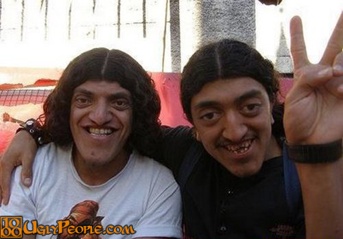 Site bizarro elege os homens mais feios do mundo! - Fotos - R7 Hora 7