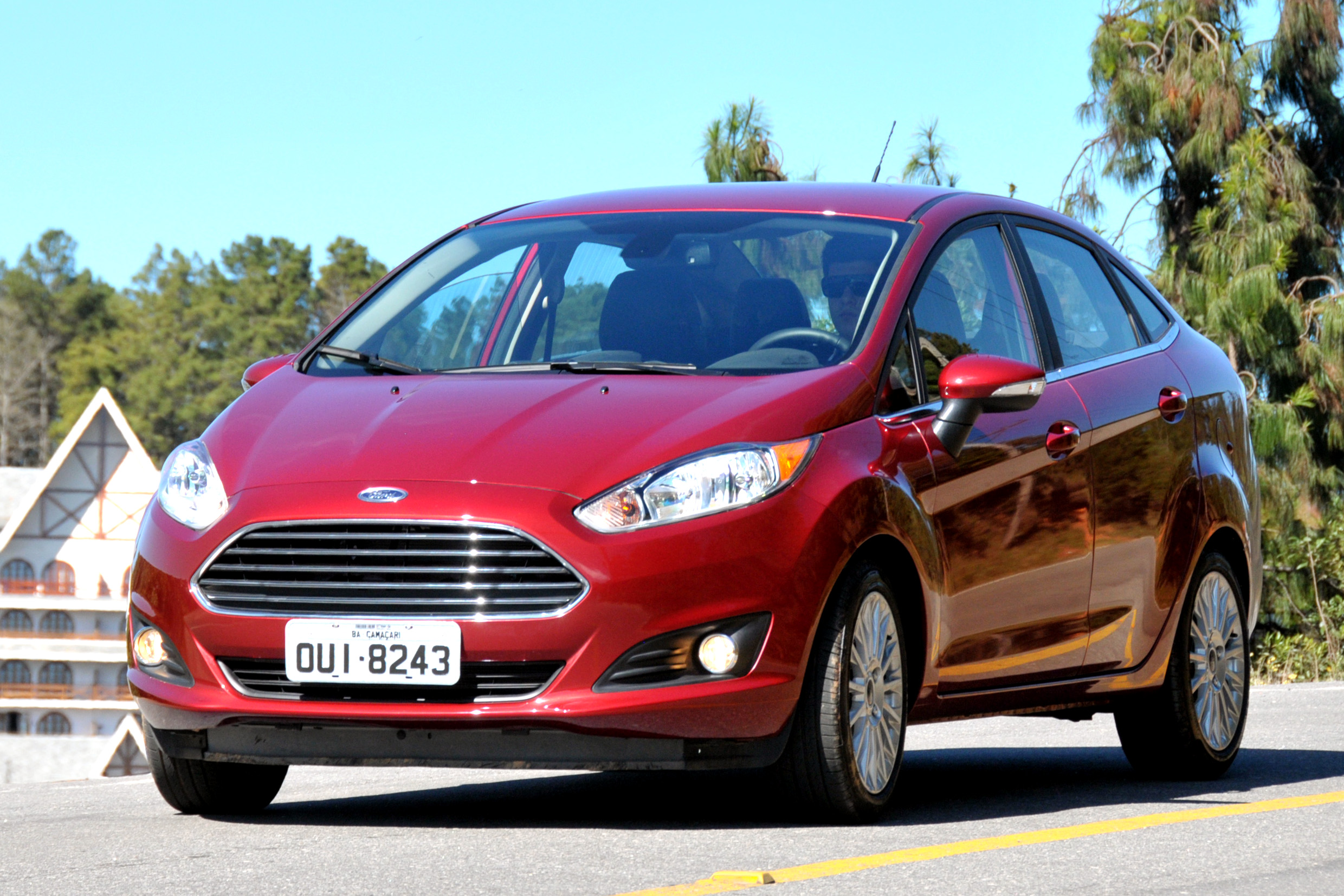Novo Ford Fiesta Sedan se inspira no Fusion e fica mais moderno - e ...