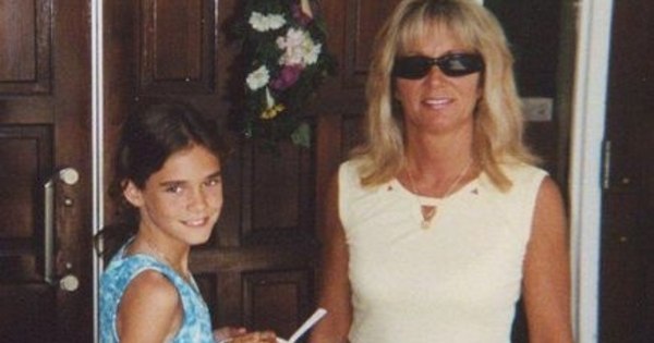 Mãe E Filha Fazem Pornô Em Família Fotos R7 Hora 7