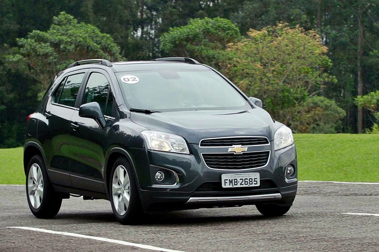 Aceleramos o Chevrolet Tracker, utilitário que chega para "bater ...