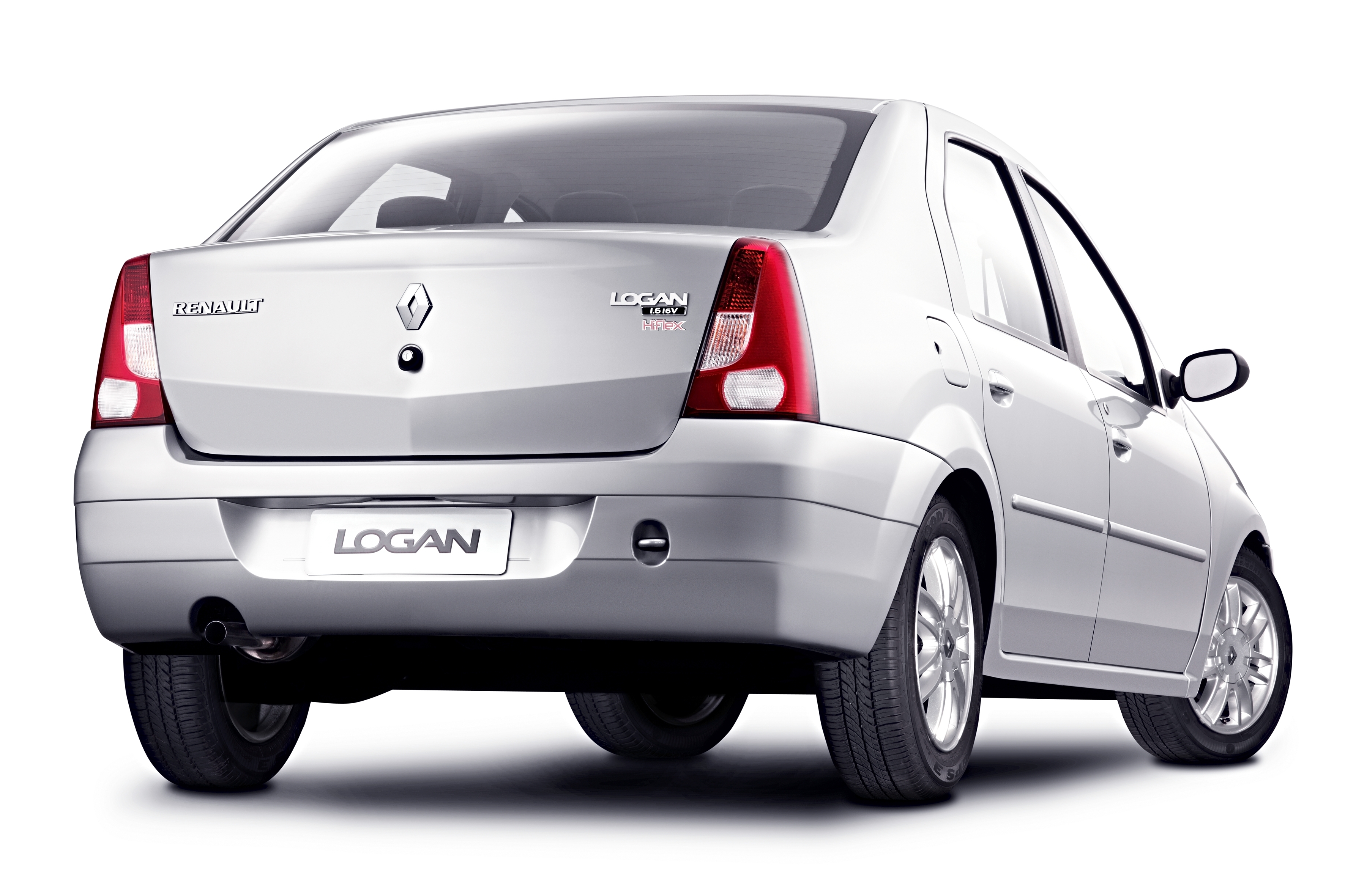 Evolução: veja as três gerações do Renault Logan - Fotos - R7 Carros