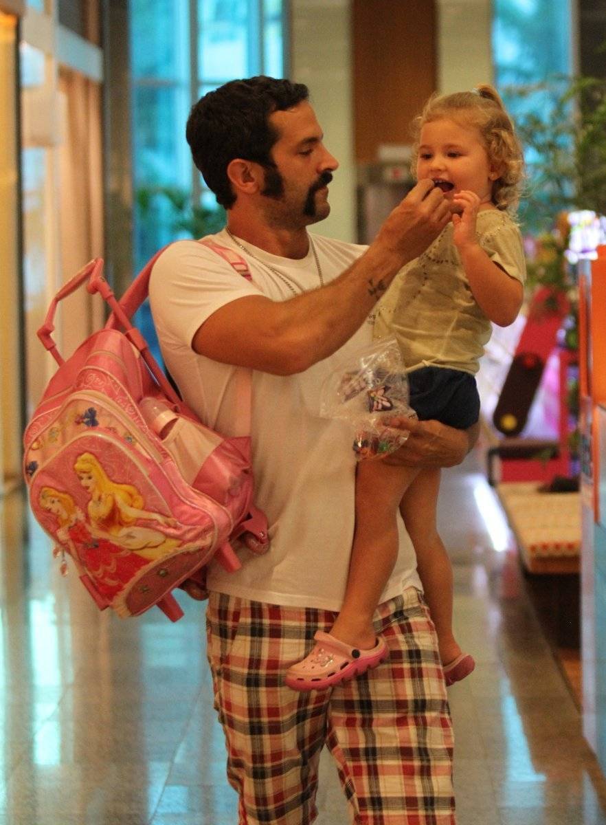 Iran Malfitano completa 32 anos! Relembre a carreira do ator - Fotos ...