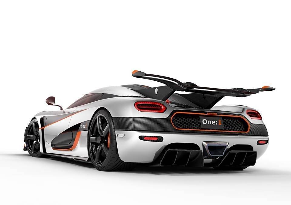 Koenigsegg faz esportivo com o dobro de potência de um Fórmula 1 ...