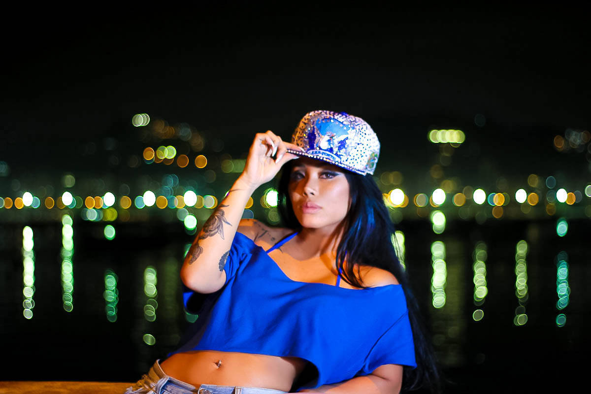 Natalia Inoue mostra curvas perfeitas em ensaio e afirma: "Não gosto de ...