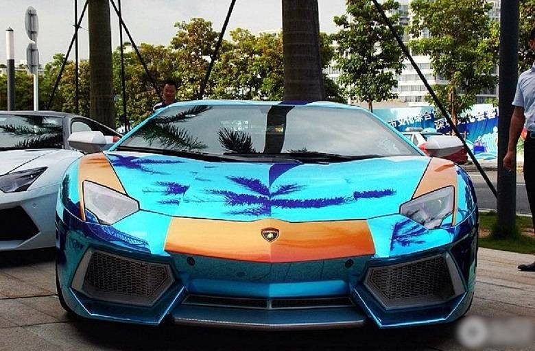 Veja os carros envelopados mais criativos do mundo - Fotos - R7 Carros