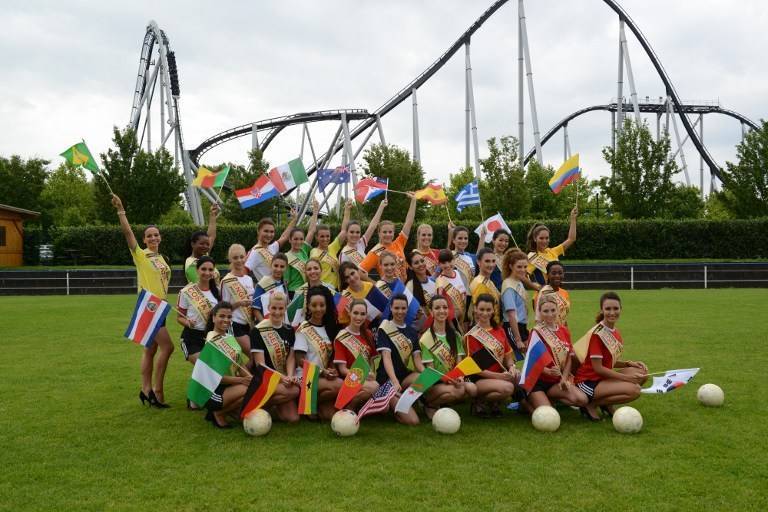 Musa da Copa do Mundo sairá de concurso na Alemanha - Fotos - R7 Copa ...