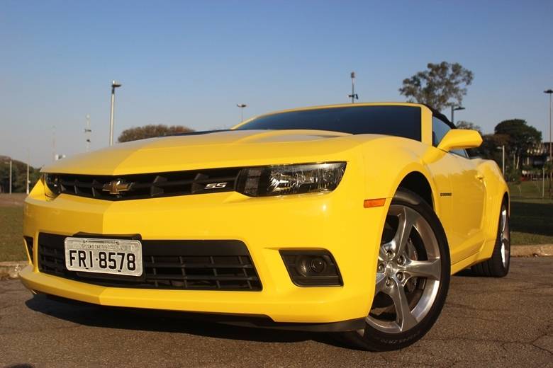 Teste: Chevrolet Camaro Conversível é carro para desfilar na cidade e ...