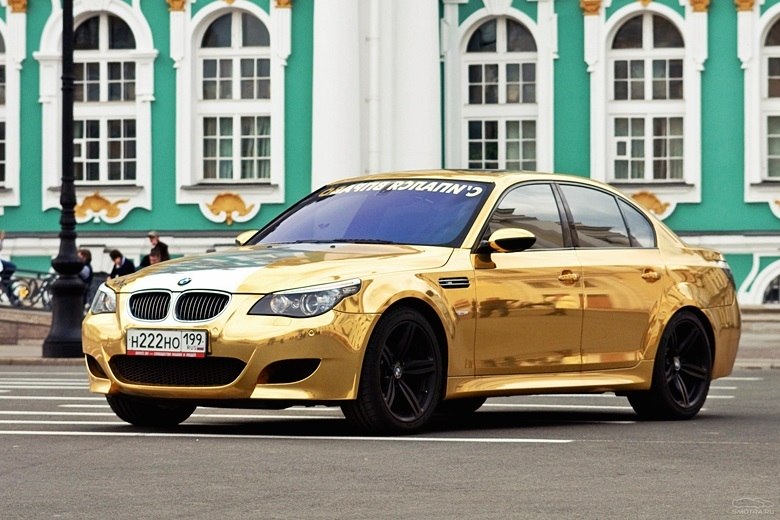 Seleção dourada: veja carros que brilham feito ouro - Fotos - R7 Carros