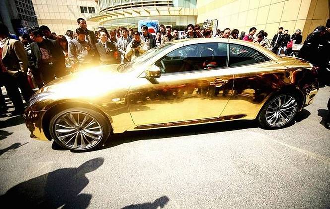 Seleção dourada: veja carros que brilham feito ouro - Fotos - R7 Carros