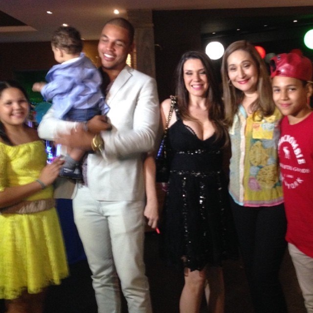 Simony comemora o primeiro aniversário do filho Anthony - Fotos - R7 ...