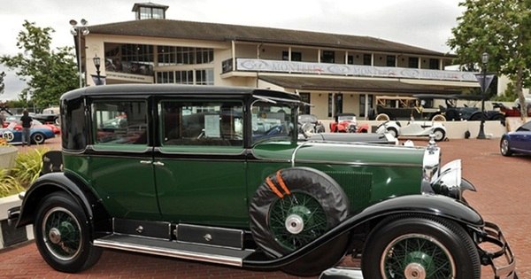 Conheça os carrões dos maiores mafiosos da história - Fotos - R7 Carros