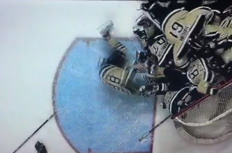 Bicampeã olímpica, Thaisa sofre lesão grave na Turquia e deixa ...