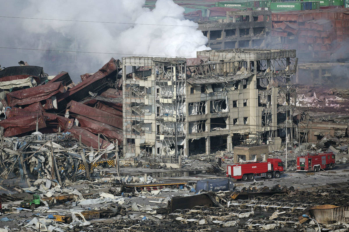 Moradores de porto que explodiu na China se queixam de ardência na pele ...