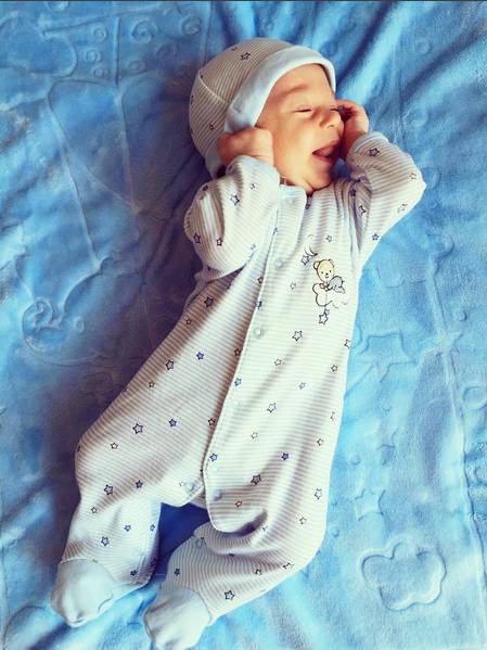 Jornalista Flávia Freire dá à luz seu primeiro filho - Entretenimento ...