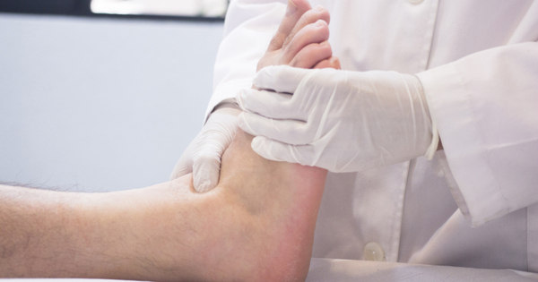 Seu pé pode dar sinais de doenças graves! Saiba mais - Fotos - R7 Saúde