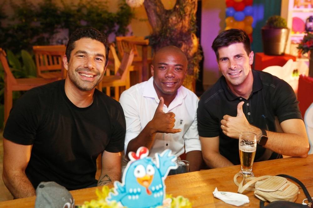 Que fofura! Foto mostra a nova geração da família Camargo - Fotos - R7 ...