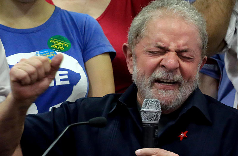 Lula assume ministério e volta ao Executivo após 5 anos - Notícias - R7 ...