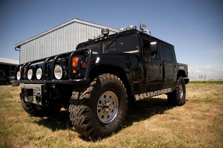 Hummer H1 que pertenceu ao falecido rapper Tupac Shakur pode ser ...