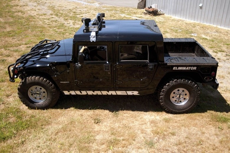 Hummer H1 que pertenceu ao falecido rapper Tupac Shakur pode ser ...