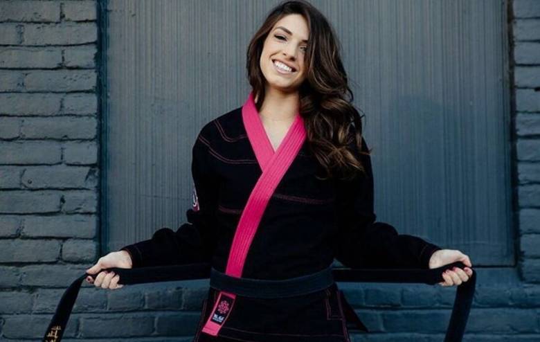 Musa do jiu-jitsu se prepara para iniciar carreira no MMA - Fotos - R7 ...