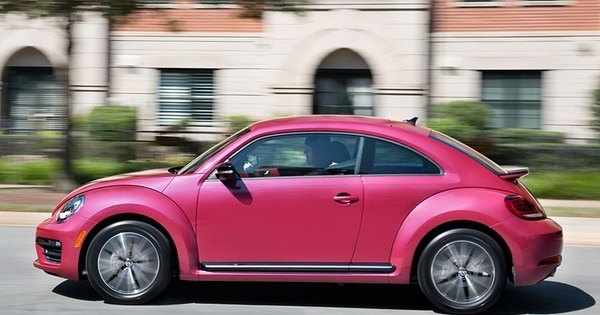 VW Fusca Rosa arrecada R$ 100 mil na luta contra o câncer - Fotos - R7 ...