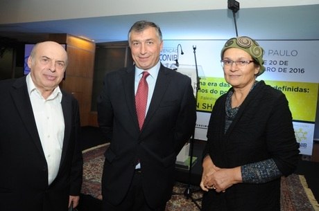 Presidente da Agência Judaica, ex-dissidente soviético Natan Sharansky ...