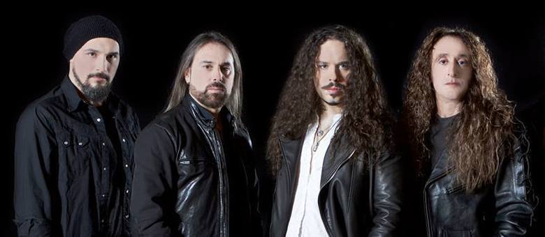 Com formação original, Rhapsody faz show de despedida em São Paulo ...