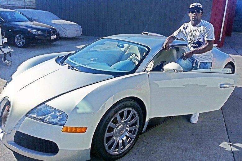 Floyd Mayweather está vendendo dois Bugatti Veyron por 6 milhões de ...
