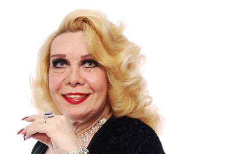 Após quatro dias no hospital, Rogéria se recupera bem - Entretenimento ...