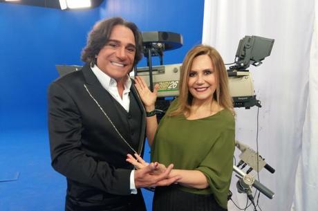 Débora Santilli recebe Reinaldo Kherlakian - Notícias - R7 Record News