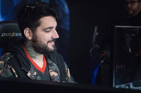 Campeão de League of Legends dá dicas valiosas para amadores - Esportes ...