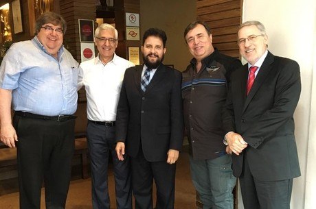 Diretor da Record se encontra com representantes do poder constituído ...