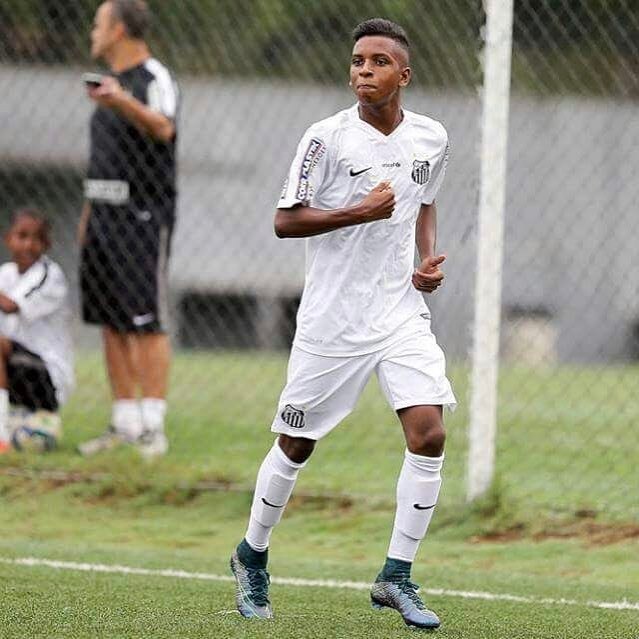 Rodrygo sonha alto: 'Quero a Copa de 2022 e ser o melhor do mundo ...