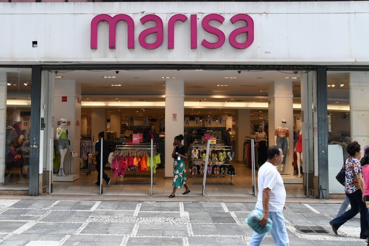 Em crise, Marisa anuncia o fechamento de 91 lojas no Brasil - Notícias - R7 Economia