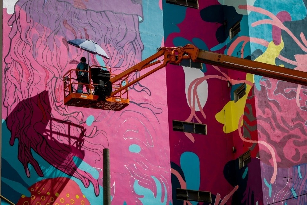 Grafite em 15 prédios de SP pode se tornar o maior mural do mundo ...