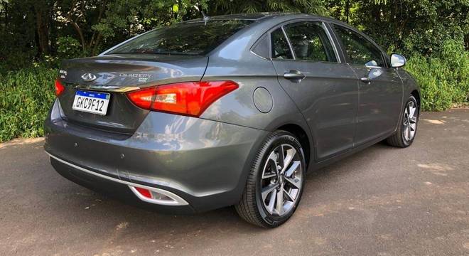 Testamos o Arrizo 5 que ganha novo câmbio CVT e fica mais econômico ...