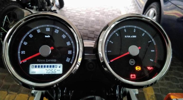 Avaliamos a Royal Enfield Interceptor 650: Simplesmente cativante ...