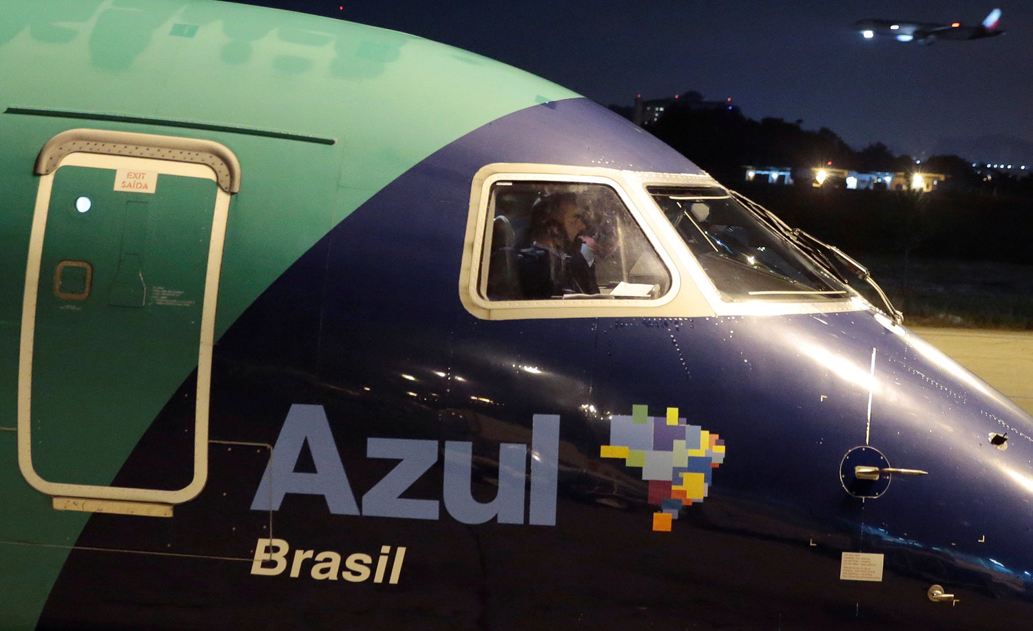 Azul encomenda mais 21 jatos E195 de 2ª geração da Embraer - Notícias ...