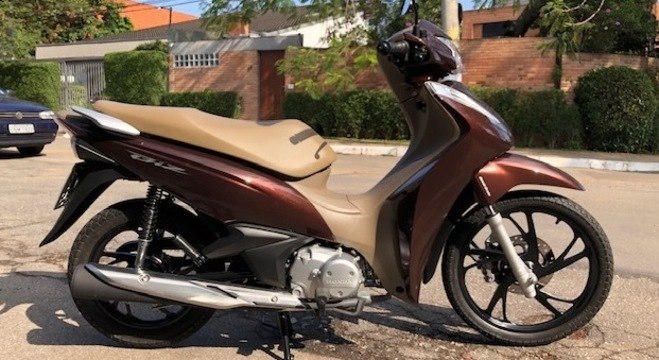 [Avaliação] Honda Biz 125 ganha "cor de scooter" e visual sofisticado ...