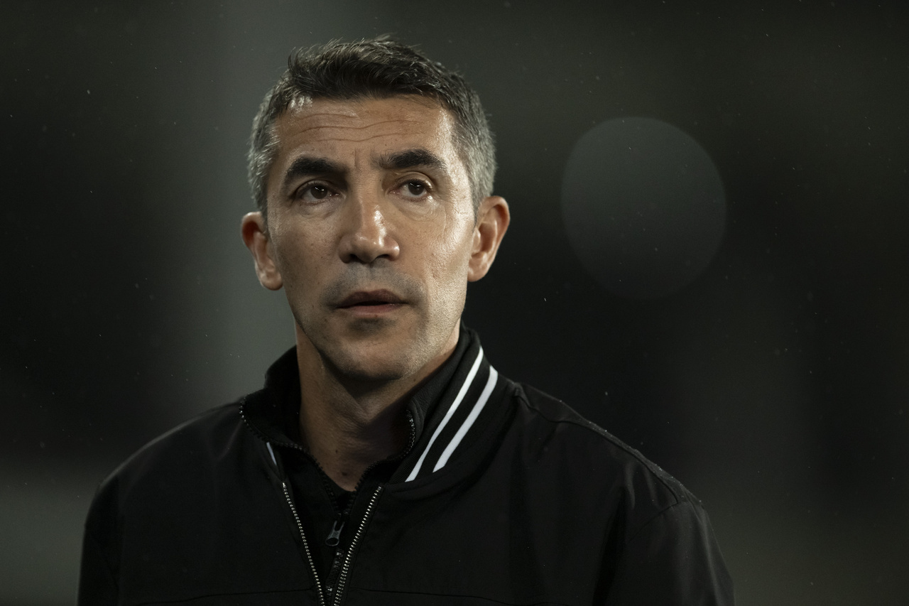 Torcida do Botafogo perde a paciência e chama técnico Bruno Lage de ...