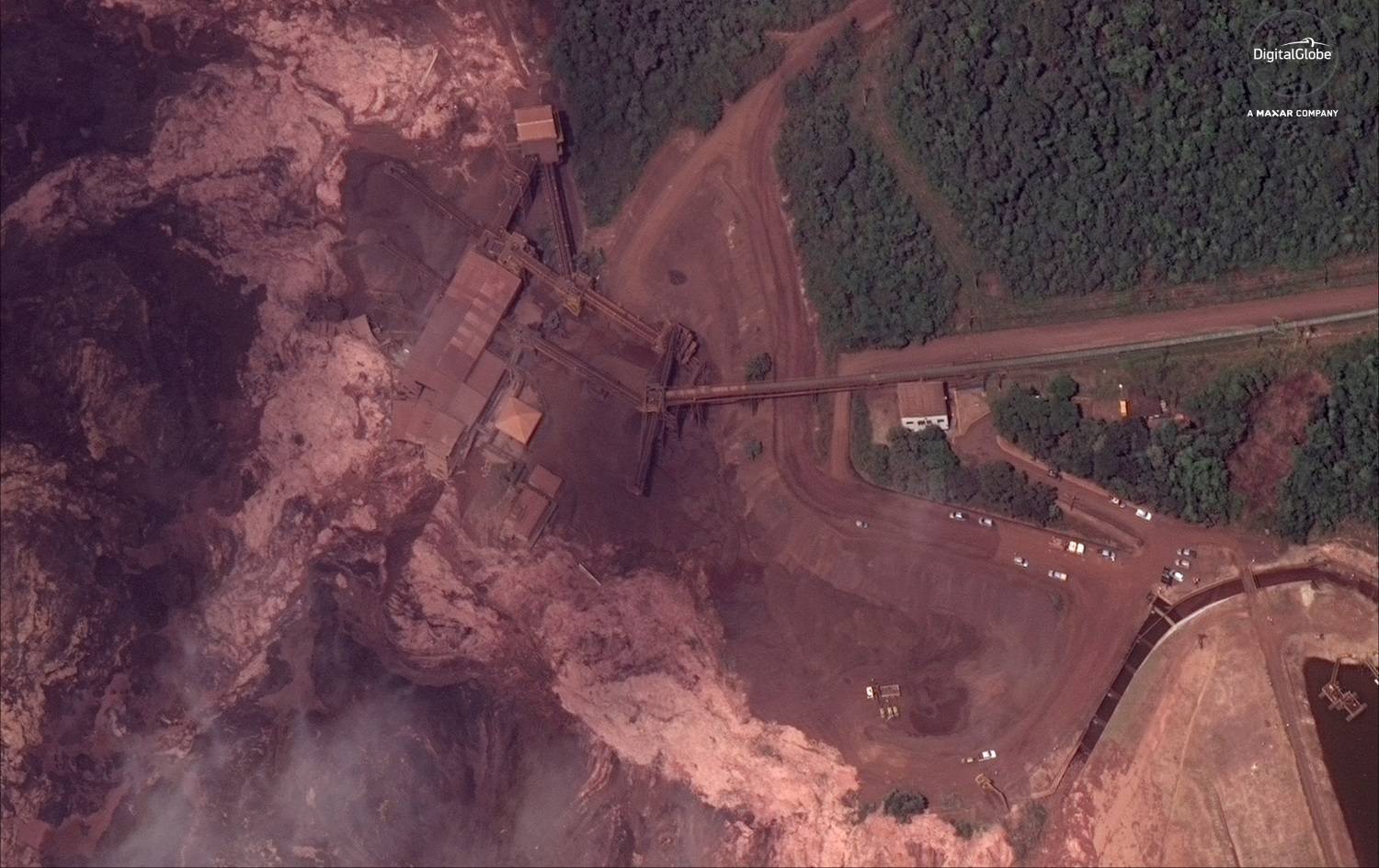 Imagens aéreas mostram antes e depois da tragédia de Brumadinho - Fotos ... Imagens aéreas mostram antes e depois da tragédia de Brumadinho - Fotos ...