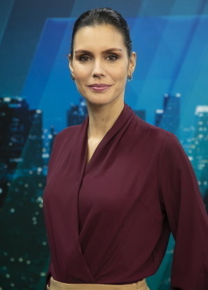 Conheça a apresentadora Camila Busnello - RecordTV - R7 Fala Brasil