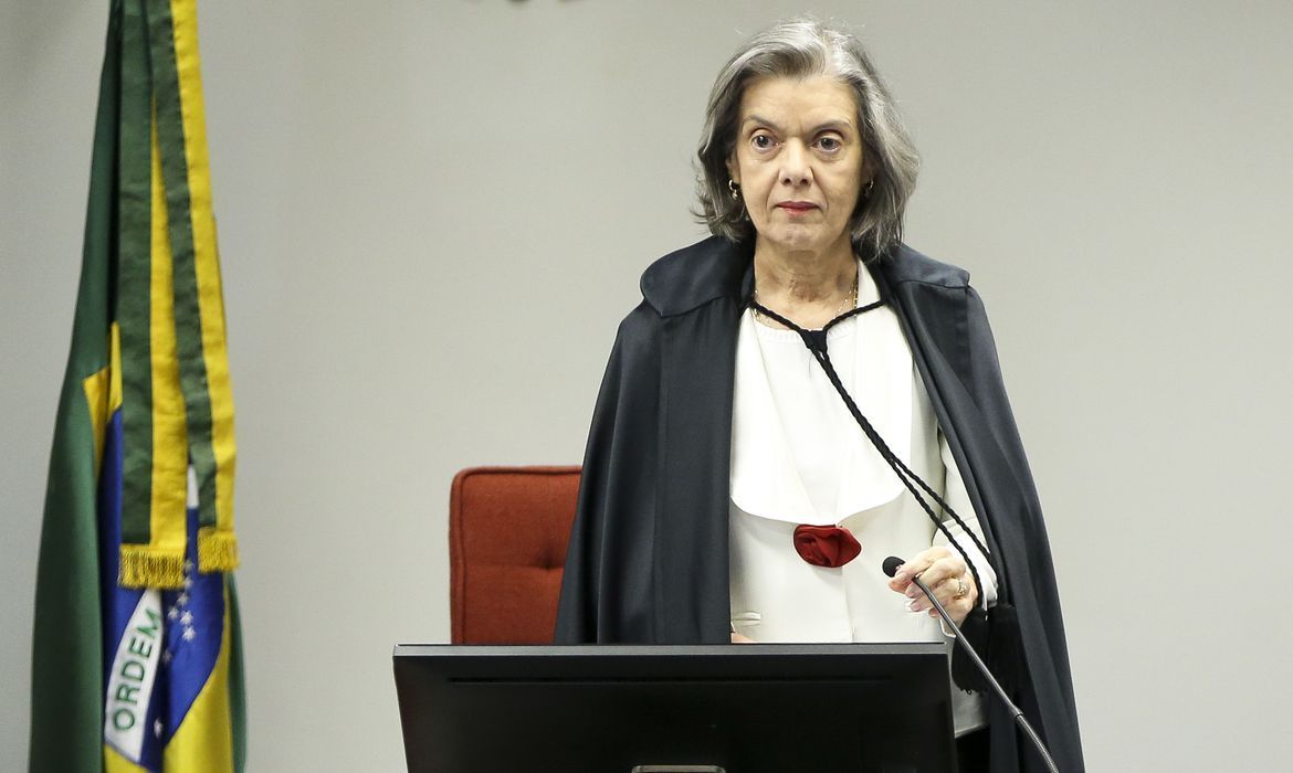 'Não se pode permitir a volta de censura', diz Cármen Lúcia ao comentar ...