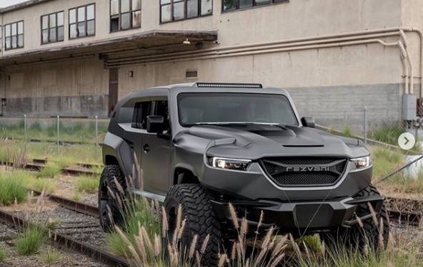 Conheça o carro de guerra que pode te salvar de um apocalipse zumbi ...