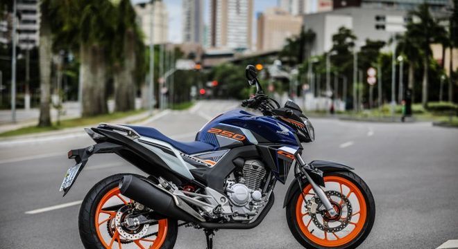 Honda Inicia Vendas Da Xre 190 E Cb250f Twister Série Especial Prisma