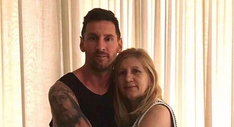 Mãe de Messi diz que família 'está preocupada' após jogador ser ...